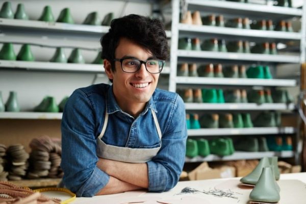 Top 7 Lessons for Young Entrepreneurs | Founder's Guide